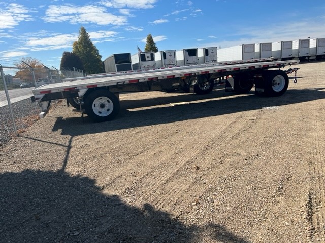 Home | Western Trailers