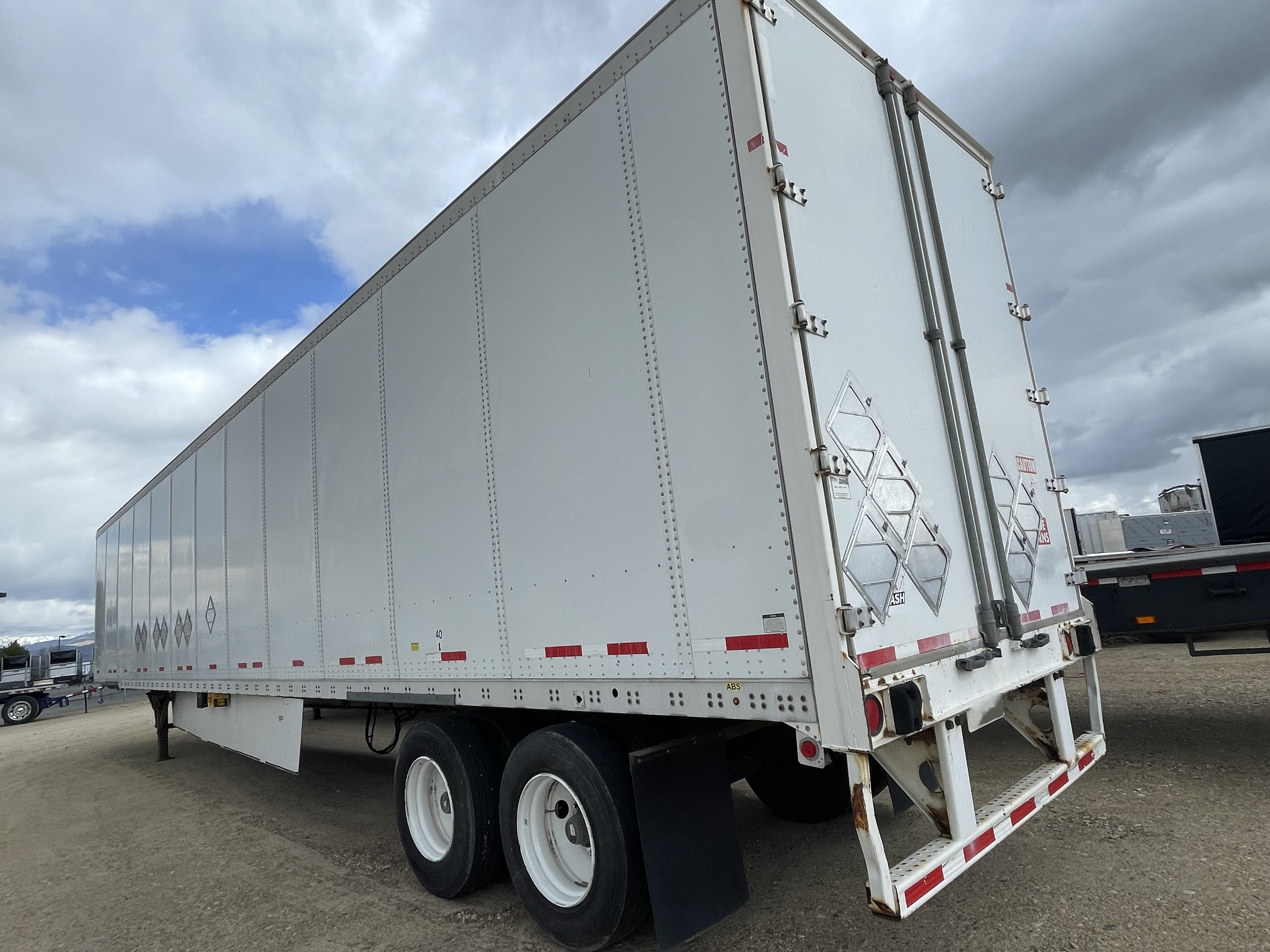 Home | Western Trailers